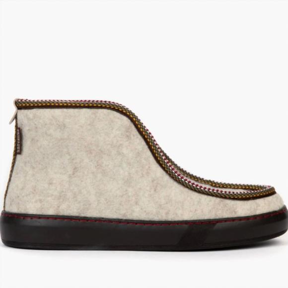 Penelope Chilvers | Shoes | New Penelope Chilvers Inuit Felt Slipper In ...